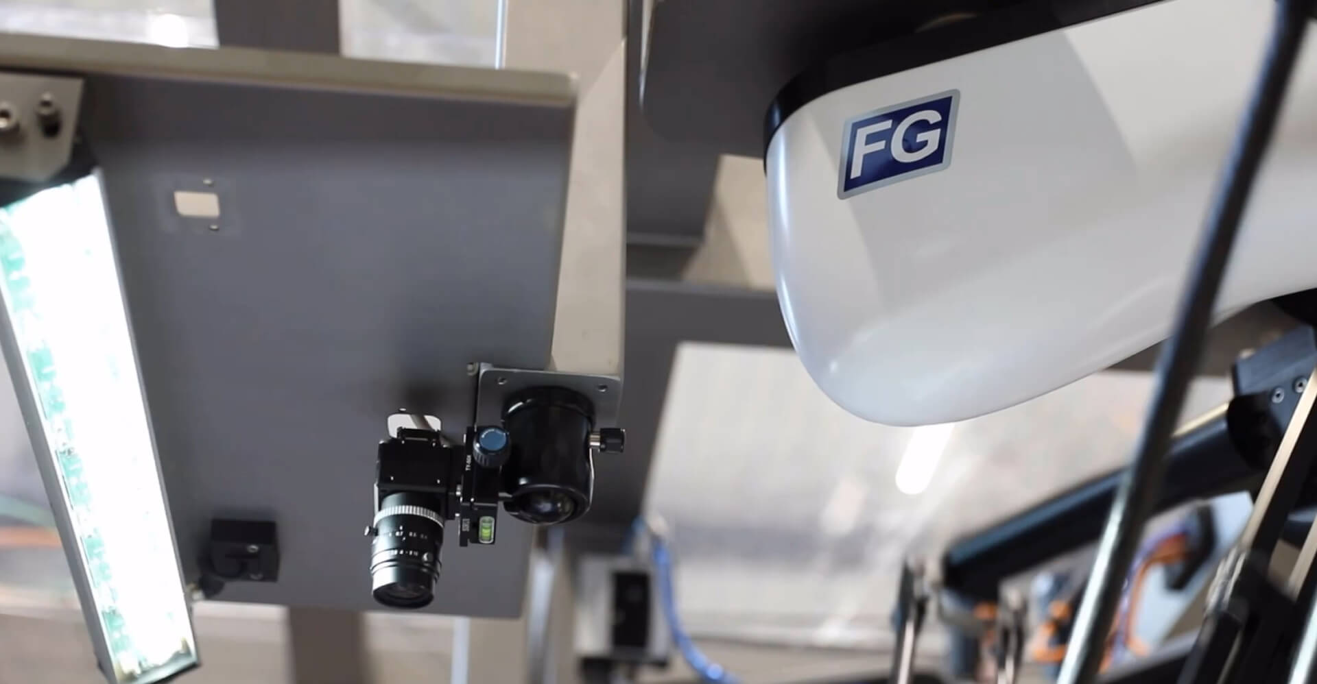 FG Robosys creates unique robotic bottling system with OMRON technology ...