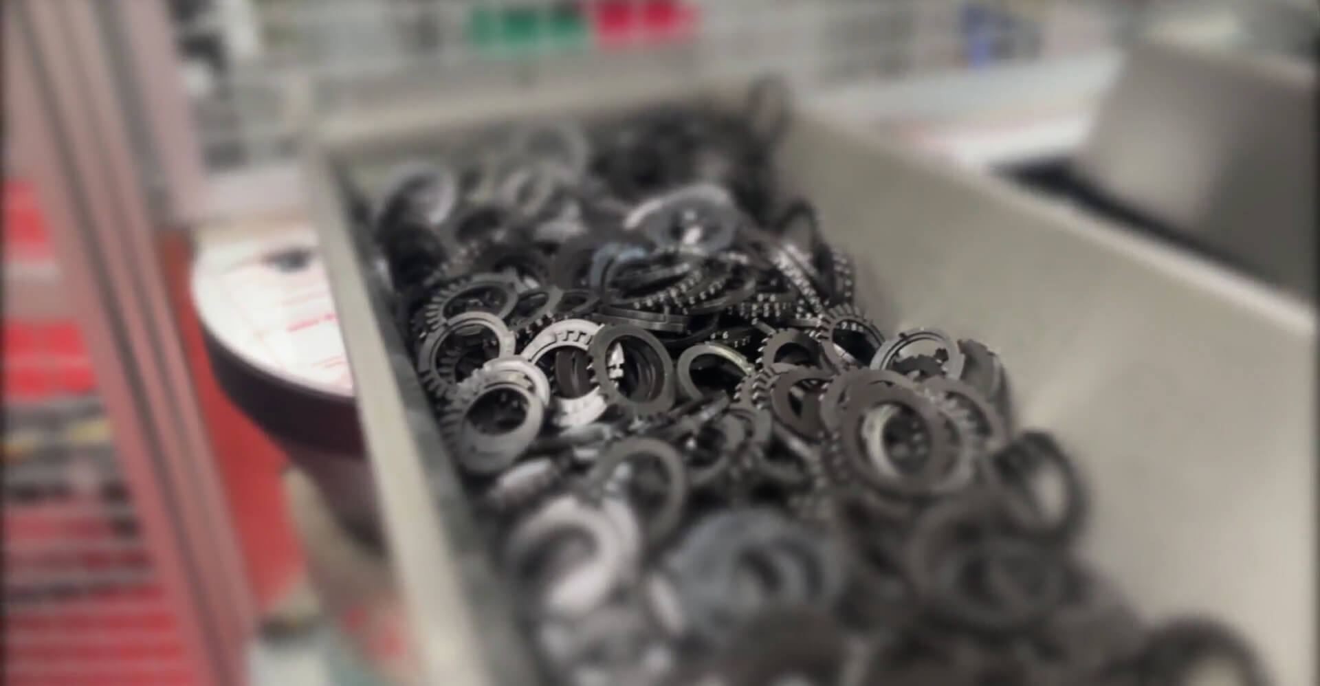 HB-Maschinenbau polega na technologii firmy OMRON | OMRON Polska