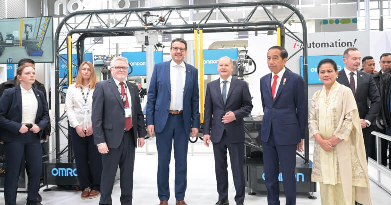 German Chancellor Olaf Scholz Visits OMRON's Booth at Hannover Messe 2023 | OMRON, Europe